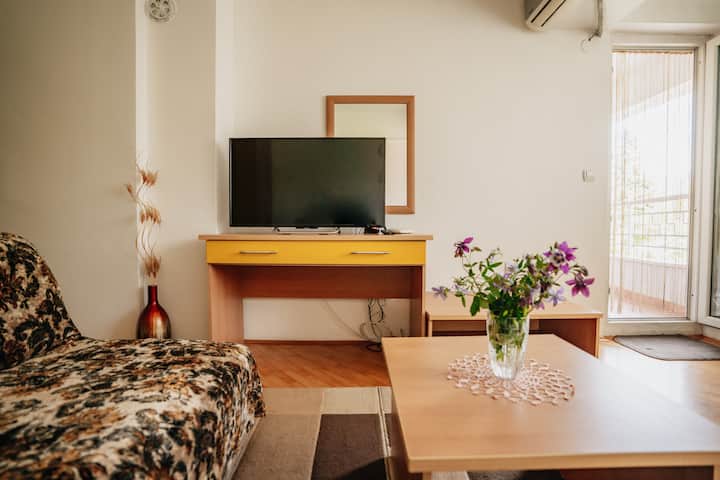 Cozy Central Apartment - Ohrid