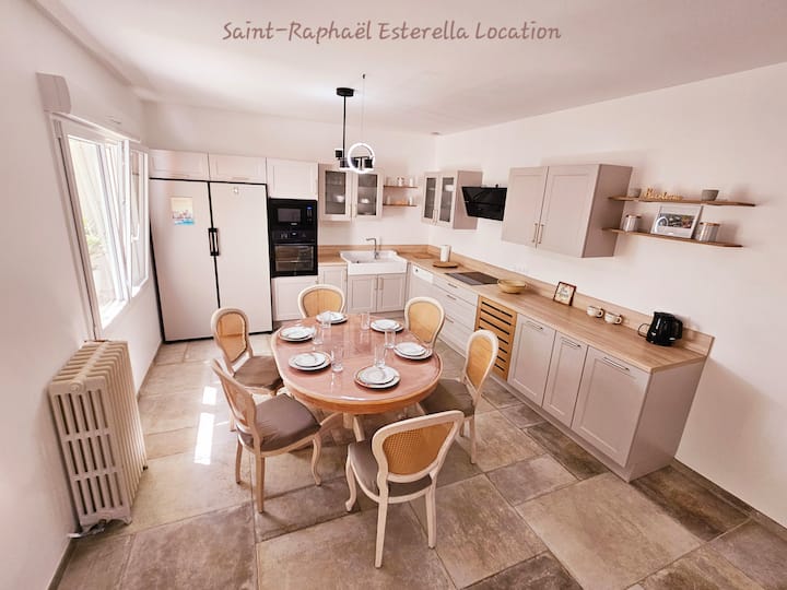 Appartement 100m2 Dans Maison - Saint-Raphaël