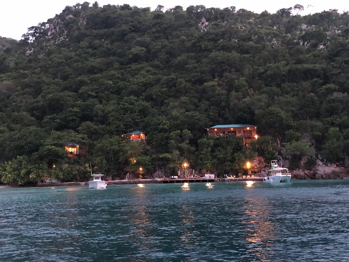Chez Max / Villa With Two Bedrooms - Haiti