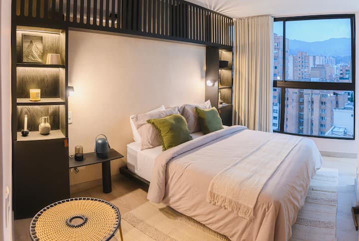 Apartamento Nuevo Con Estilo Y Confort En Laureles - Medellín