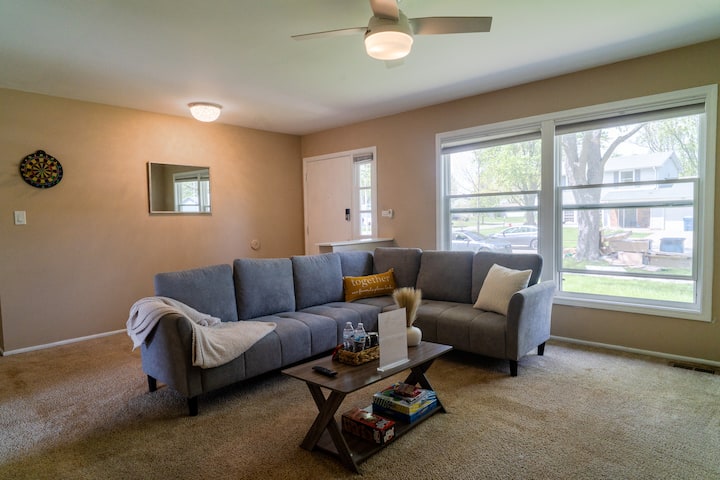 Backyard Bliss Retreat - Schaumburg, IL