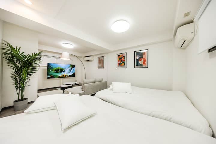 【駅徒歩7分新宿区】最大8名60平米 /フルリノベ/六本木・築地 - Ikebukuro