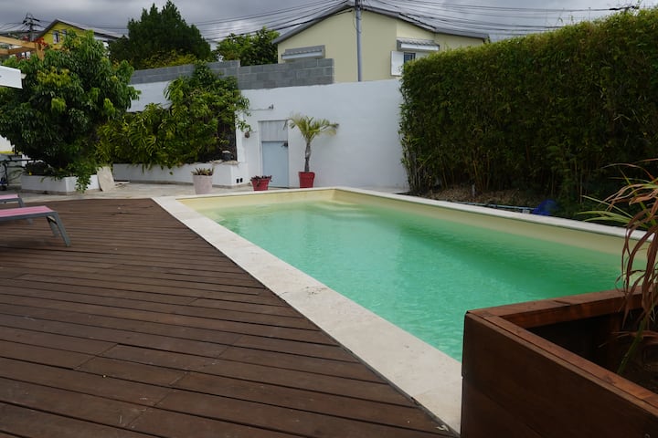 Studio Pour 2 Dans Une Maison - Saint-Denis, La Réunion