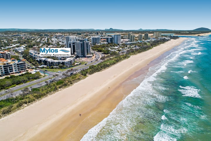 Two Bedroom Standard Units - Alexandra Headland