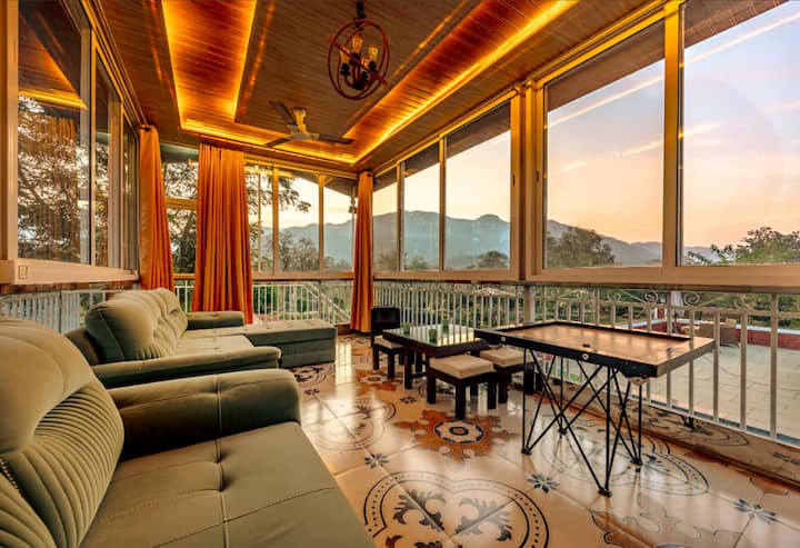 Olive Greens – Games, Bonfire & Cozy Evenings - Karjat