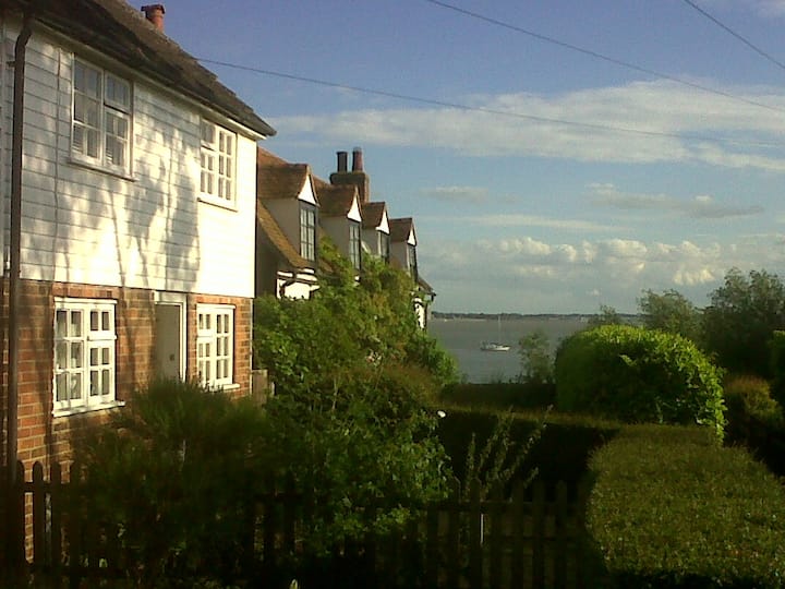 Island Cottage - June Availability - West Mersea