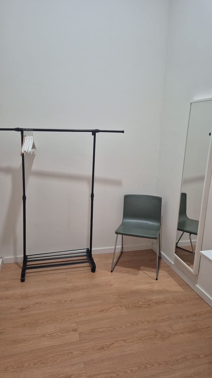 Hab. Interior Con Baño Privado - Las Palmas de Gran Canaria