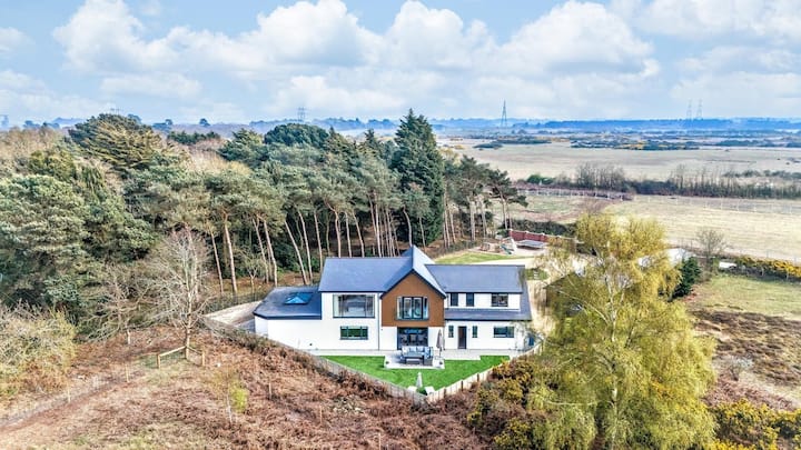 The Manor, Sandy Lane - Saxmundham