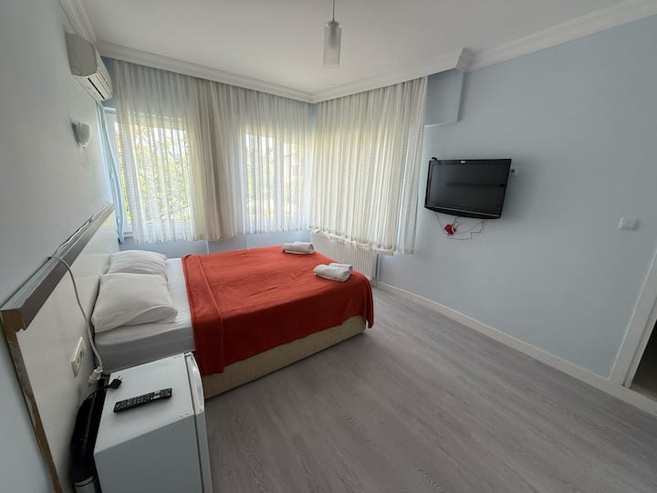 2 Kişilik Otel Odası - Lapseki