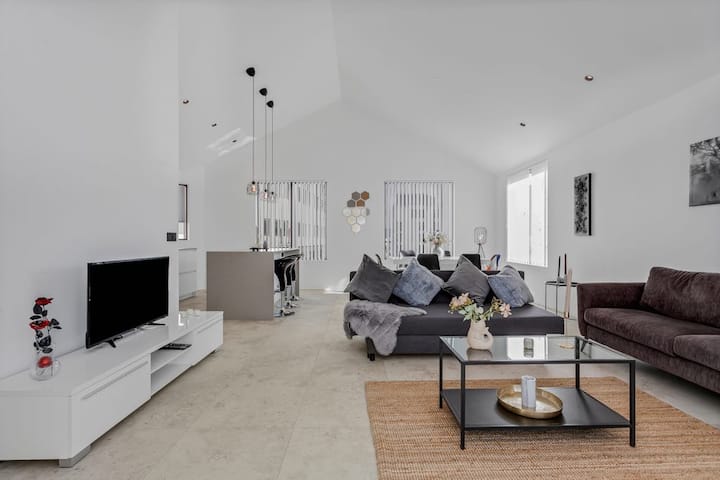 Hotel Luxury Apartments Kartuli - 2nd Floor - Reikiavik