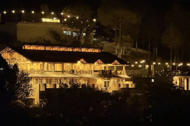 Executive Valley View Room@dunhill Manor - Lansdowne, India