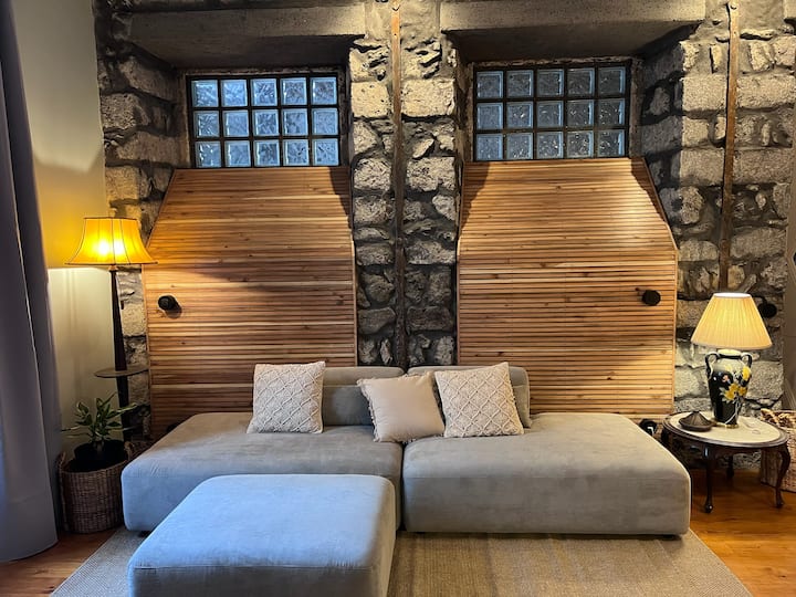 "Hommage" Suite 2 - Pico Island