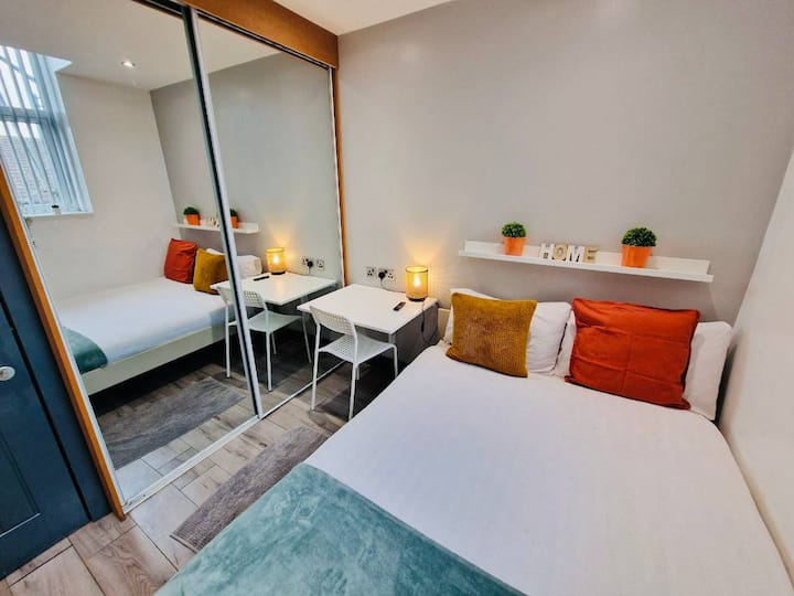 Stunning 1bedroom En-suite At Stanly Rd. - Liverpool