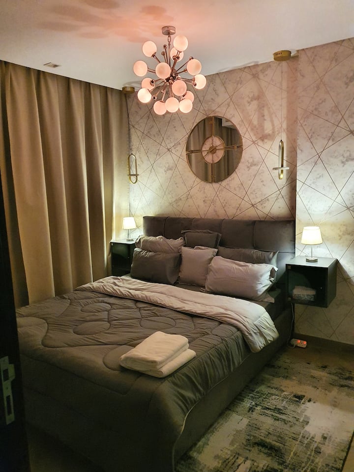 36th Floor Flat With City & Sea View Balcony - Manama