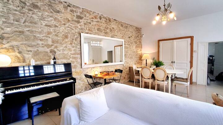 Bel Appartement Calme En Ville - 님