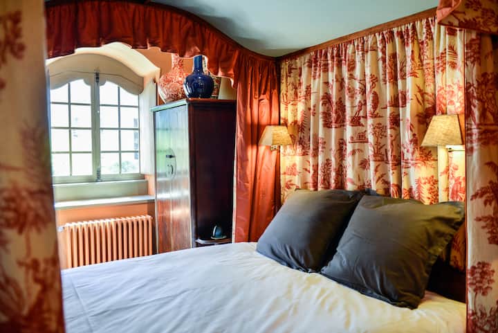 Cozy Room @ B&b The Verhaegen - Ghent (Belgium)