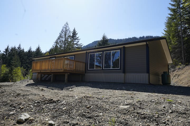 Home With A Million-dollar View! - Chemainus