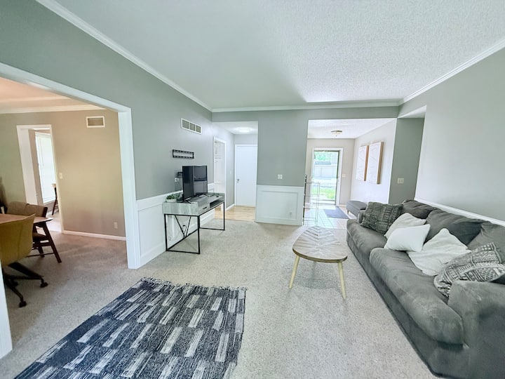 In The Heart Of Joco - Overland Park, KS