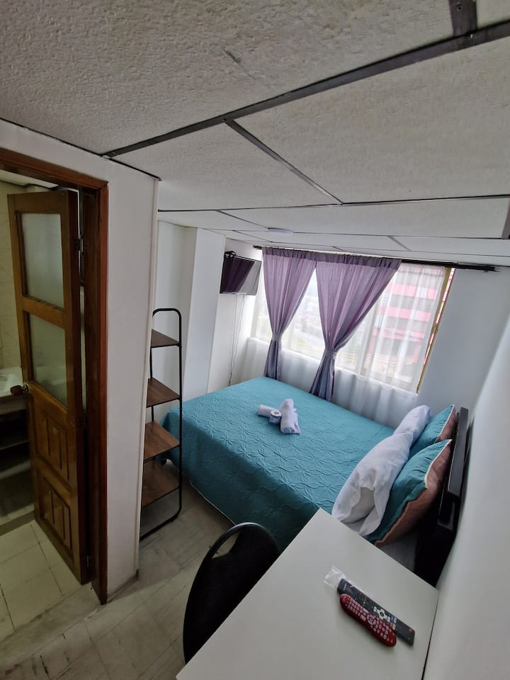 Habitación Baño Privado, Garaje Moto - Manizales