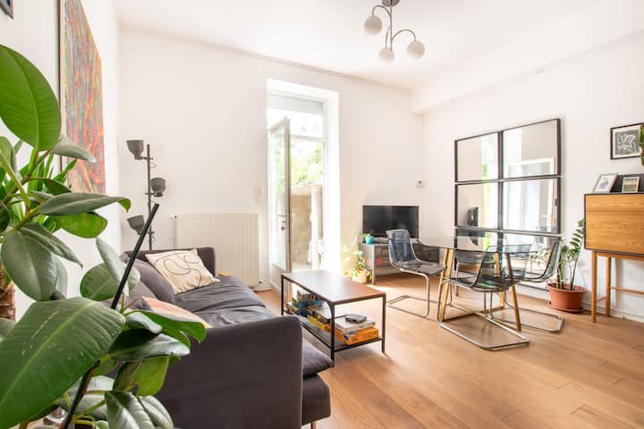 Bel Appartement Avec Jardin Privé - Oullins