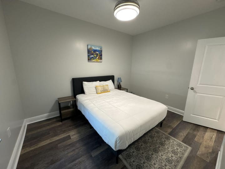 Cozy 2br - Steps To Beach & Casinos! - Biloxi, MS