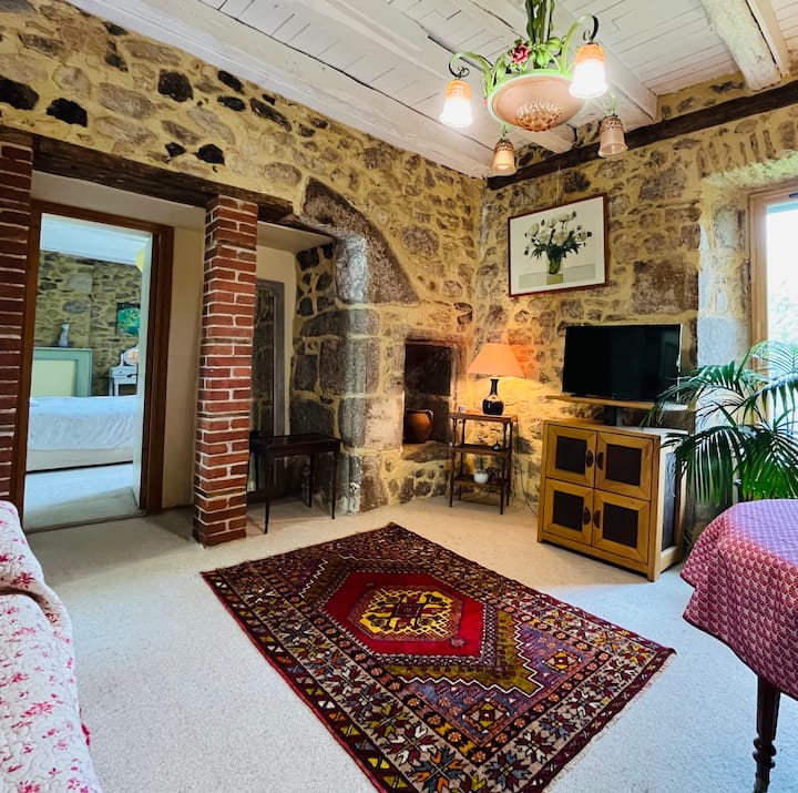 Le Gîte De Christine Cantal Auvergne - Cantal
