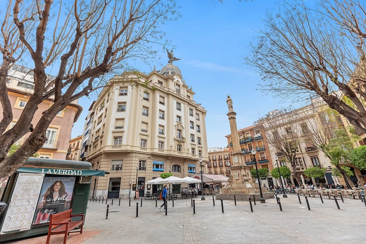 Luxury And Emblematic Apartment - Wifi And Ac - Murcia