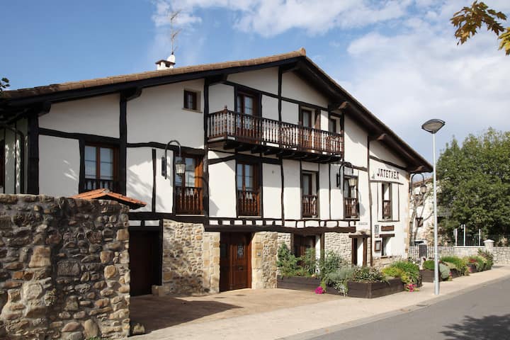 Habitacion Nº4 En Casa Rural Barazar - Zarautz