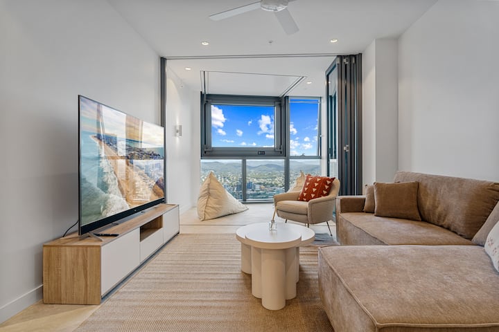 59th Floor Luxury | Skyline & River Views - Brisbane
