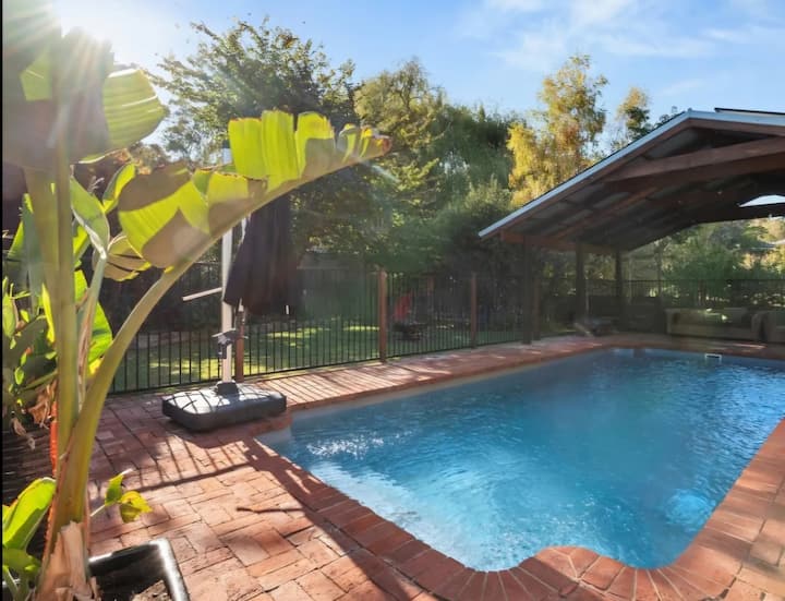 The Postmaster's Residence At Clarendon - Meadows