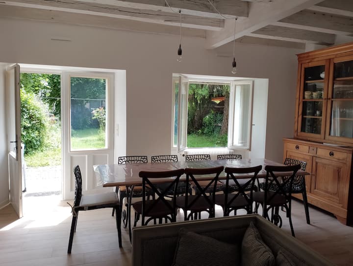 Charmante Maison De Centre Bourg Avec Jardin - Martel