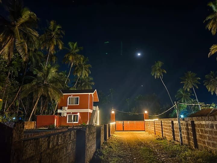 Prakritee Home Stay - Shrivardhan