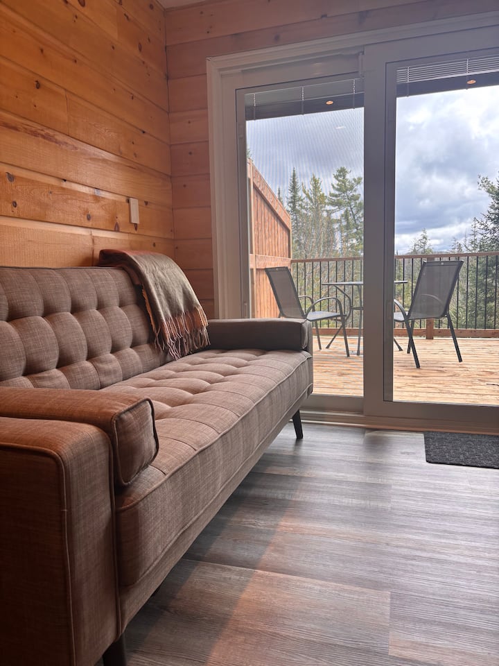 Wolf Cabin; Cozy Cottage On Oxtongue River - Muskoka District Municipality