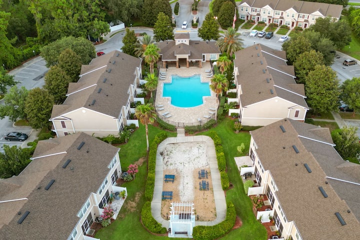 The Cozy Nook - Jacksonville, FL