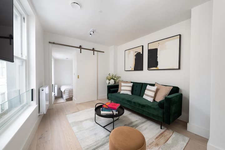 Vesto | Stylish Two Bedroom Apartment By The Beach - Brighton