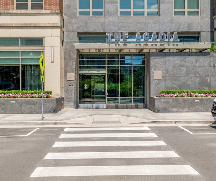 Luxury Living 1br/1ba In National Landing - Alexandria, VA