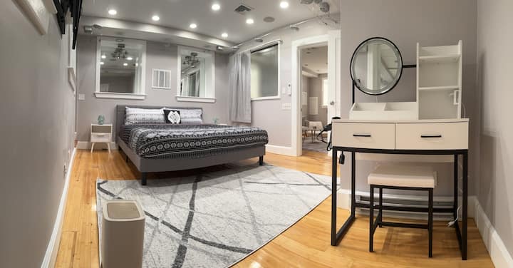 Cozy Basement Room In Newton - Wellesley, MA