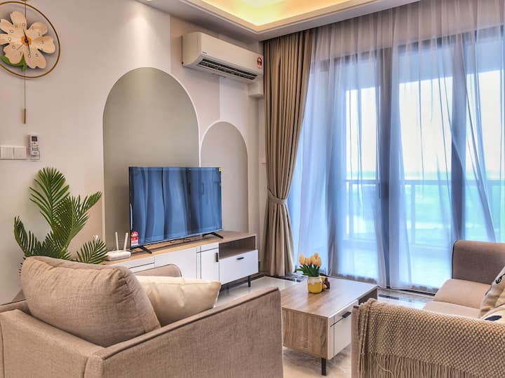R&f Princess Cove 2br, Sea View, Jb Ciq, Spacious - Johor Bahru