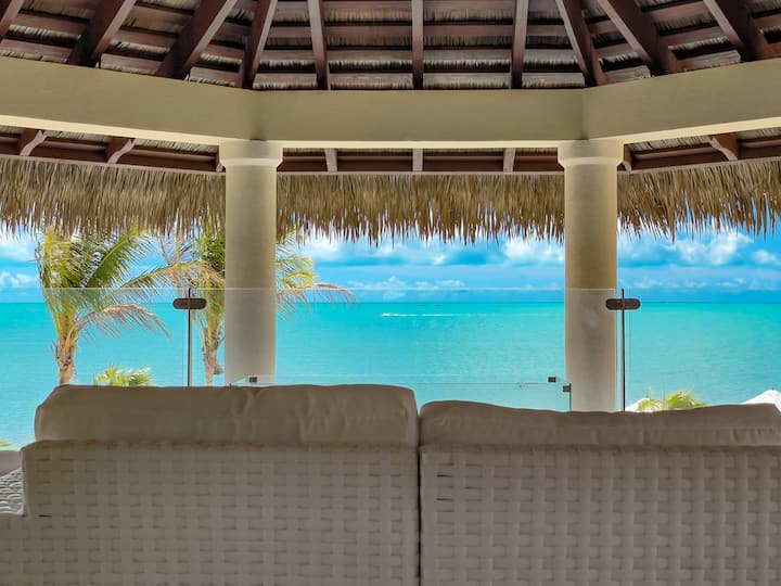 New Oceanfront 2-story Bungalow! - The Bahamas