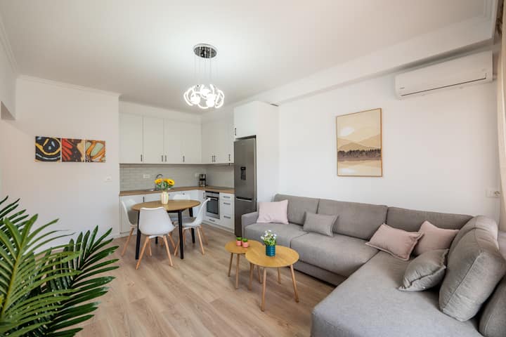 Marina's Apartment - Sarandë