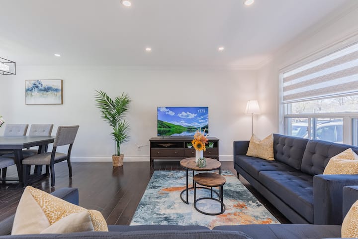 House In South Oakville - Oakville