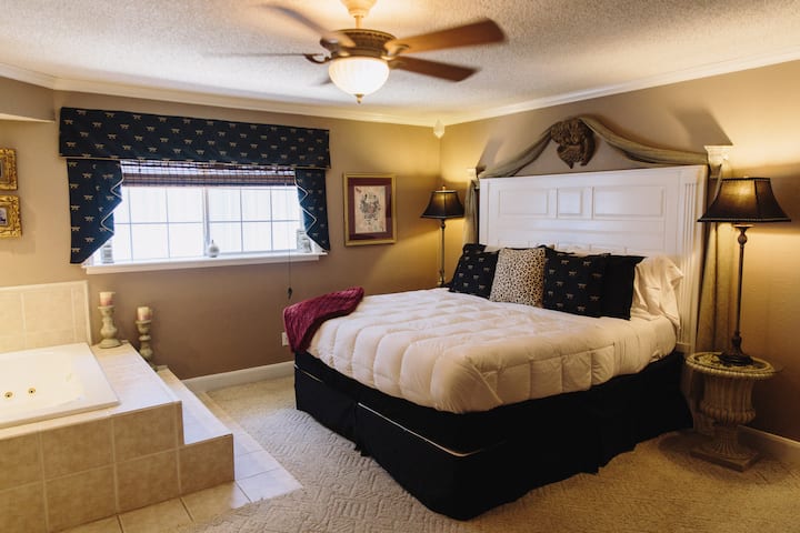 The Roman Spa - Canton, TX