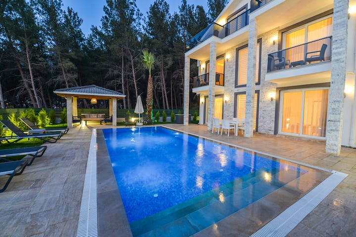 Oludeniz 4 Oda Havuz Villa Ucara - Ölüdeniz