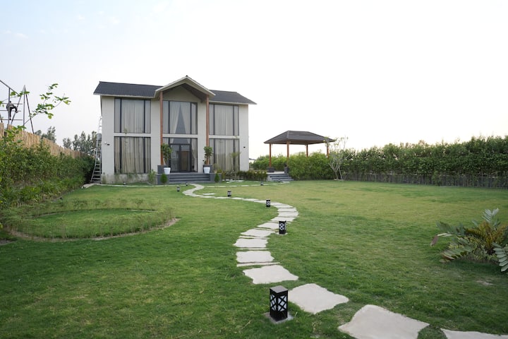 Ekant Farm|3bhk Luxury Property In Noida - Noida