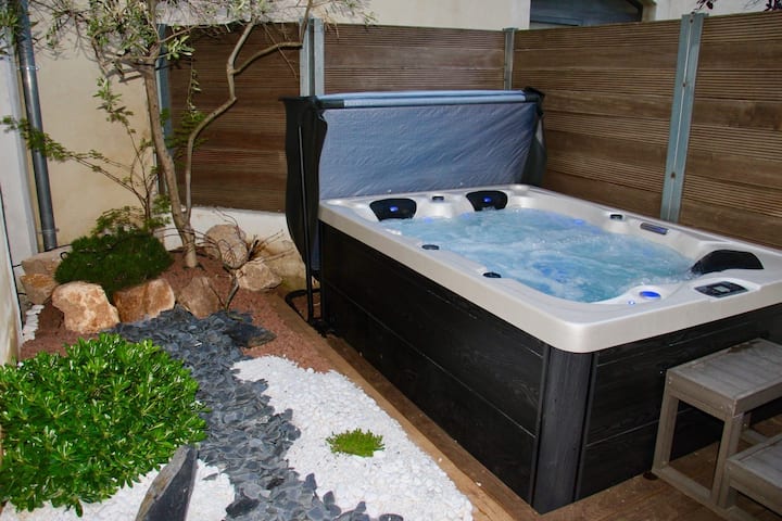 Loft Jacuzzi à 20 Mn De La Plage - Montpellier