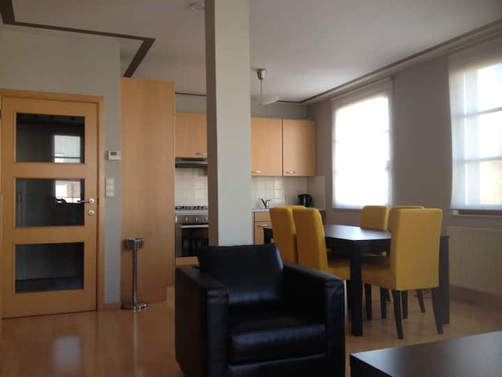 The Duplex - Jette