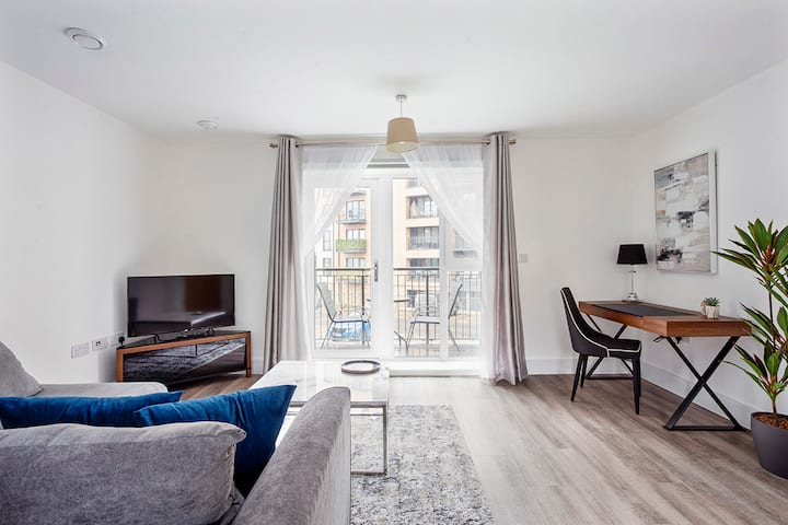 Deanery Court 18 - Southampton