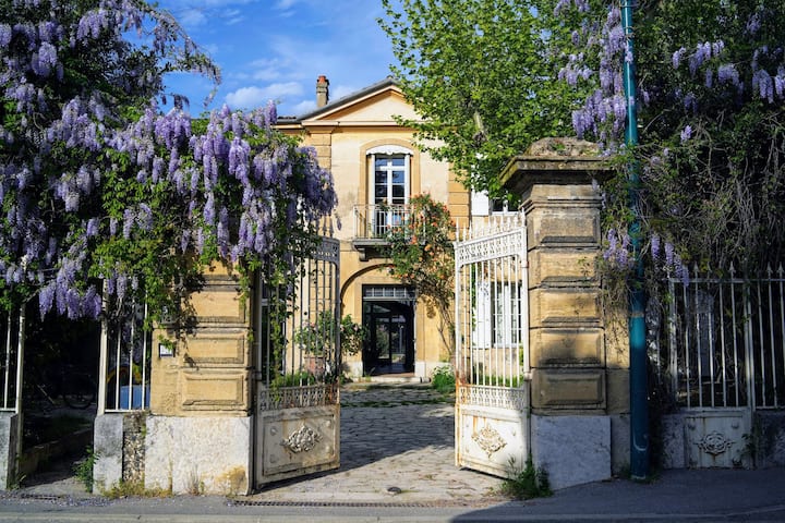 Villa Aphéa - Maison D'artistes - Aile Sud - Crest