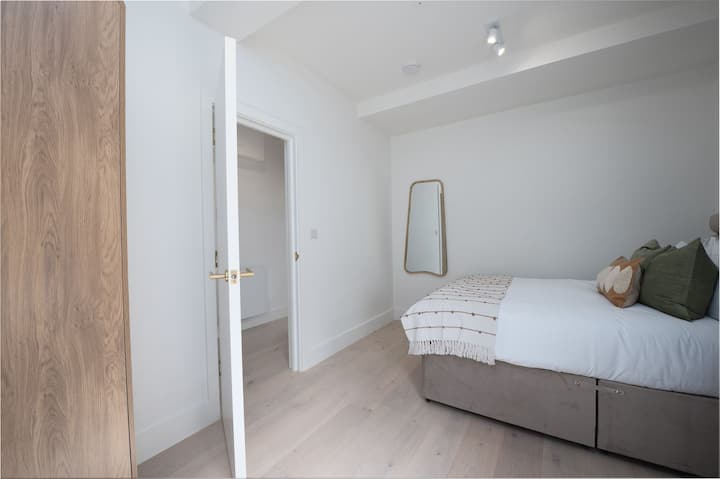Vesto | Modern One Bedroom Apartment By The Beach - Kemptown