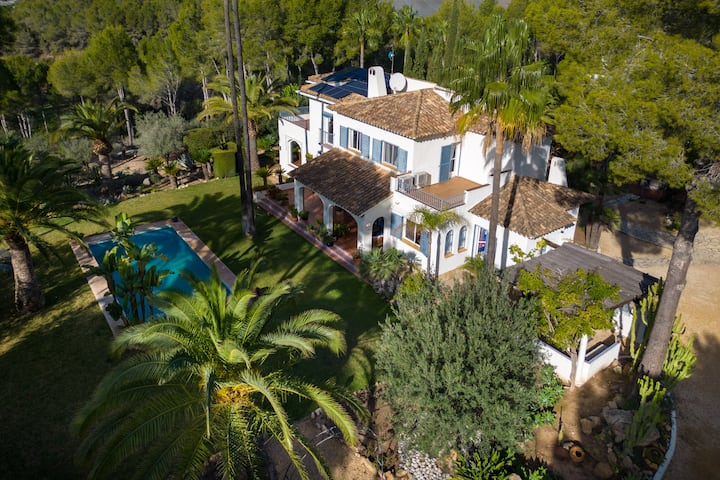 Impresionante Finca En Palmeral Mediterraneo. - Altea